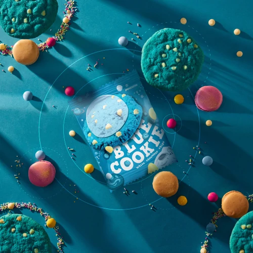 Blue Cookie (12 units) - White Chocolate Chips - Bars & Snacks On The ...